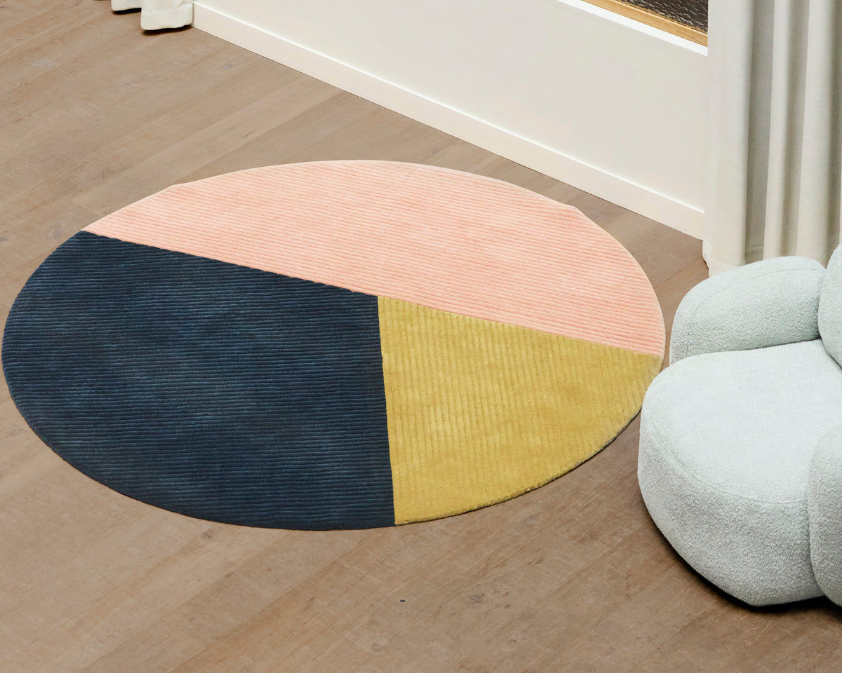 Row rug circular trio – Northern